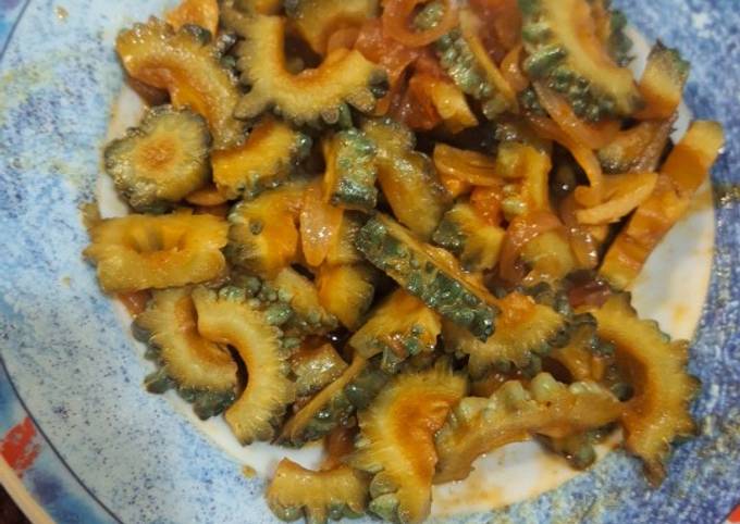 Resep Tumis pare asam manis oleh Wulanmustofa Ahmad - Cookpad