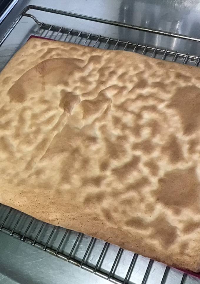 Génoise à la vanille facile, rapide et inratable de Mila Skull - Cookpad