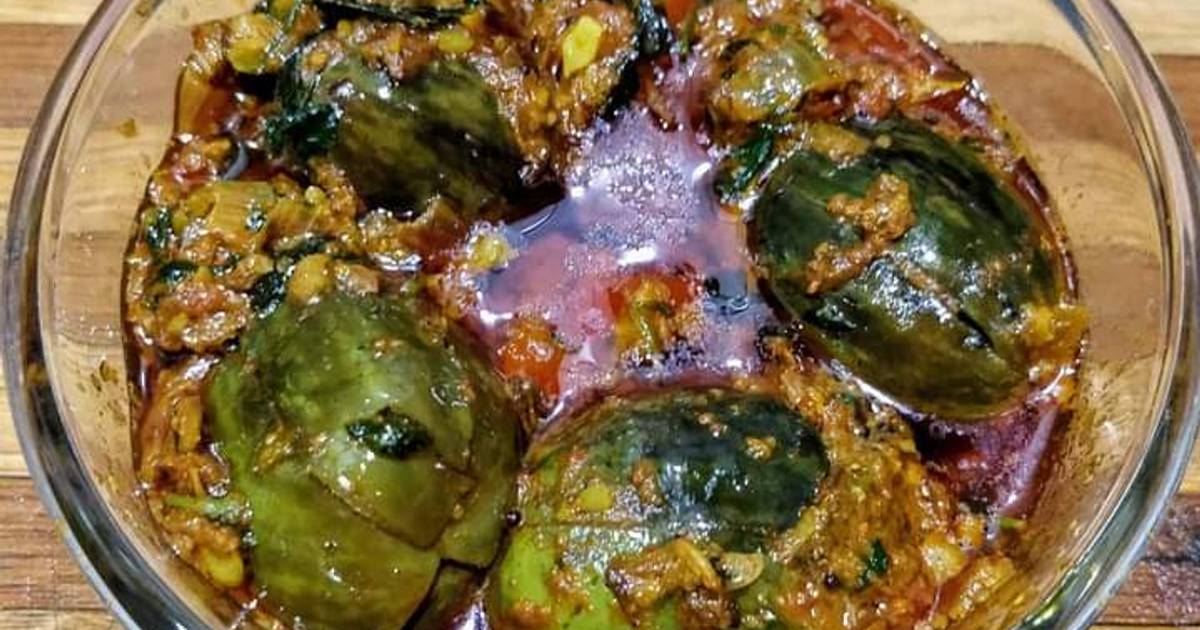 Maharashtrian Stuffed Brinjal (Bharli Vangi) Recipe by Adv. Vidya D ...