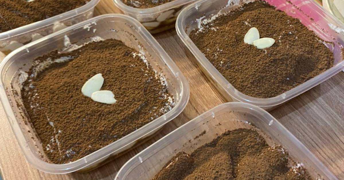 Resep Banoffee Dessert Box oleh maulidinaaa - Cookpad