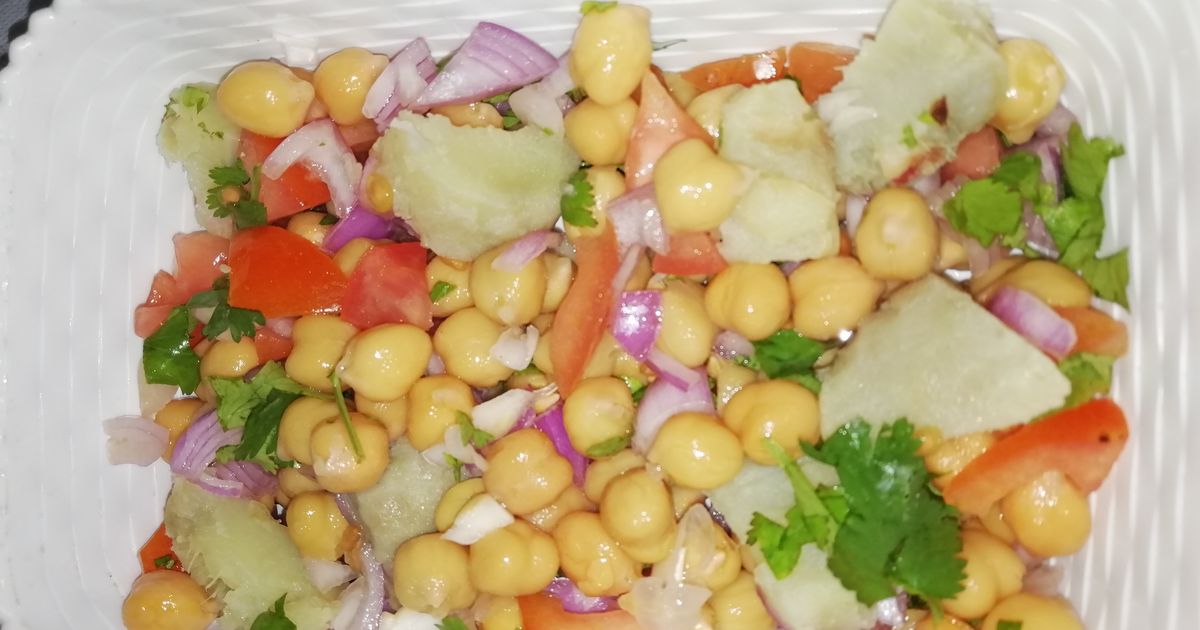 Chana Chat Recipe by Peehu Kalra - Cookpad