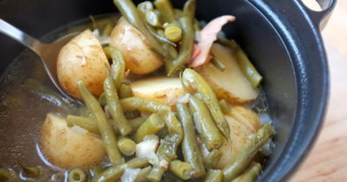 Country Style Green Beans And Potatoes Recipe by Felice - Cookpad