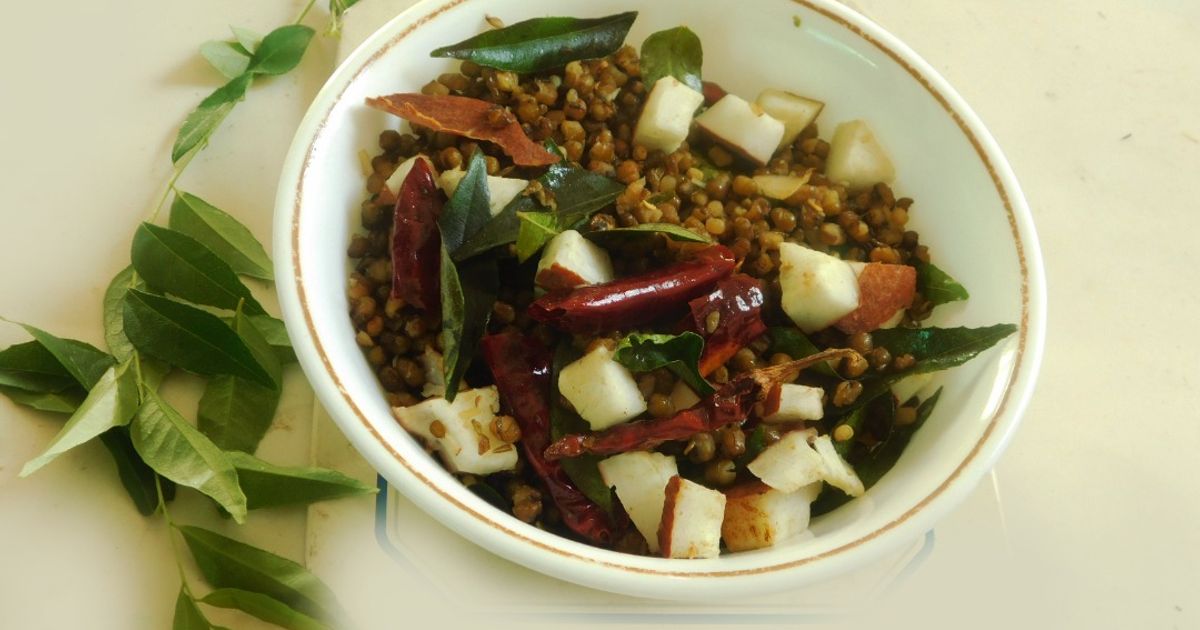 Green Lentil Mung Dal Sundal Recipe by Lakshmi Sridharan Ph D - Cookpad