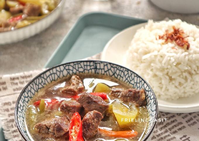 Resep Asem-asem Daging Rice Cooker oleh Frielingga Sit - Cookpad