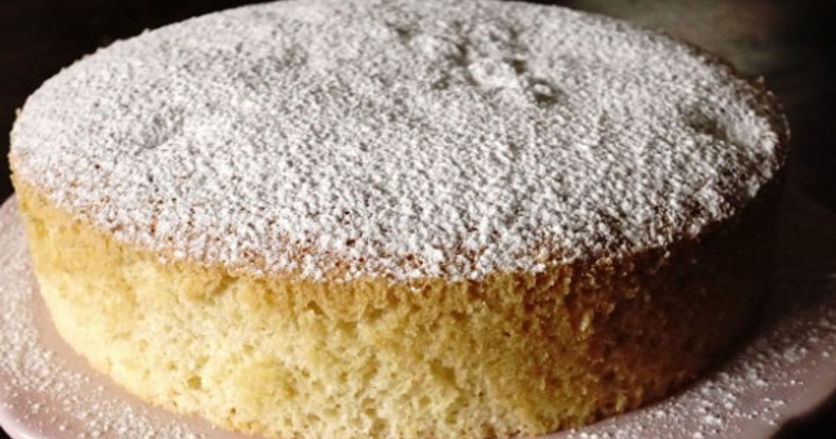 Bizcocho Simple Recipe by Eve 👩🏻‍🍳🥰 - Cookpad