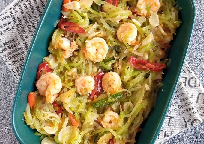 Resep Tumis Udang Labu Siam oleh Ummu Alfard - Cookpad
