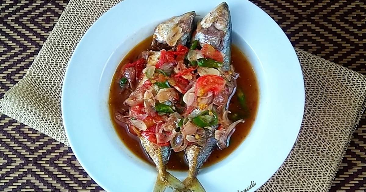 Resep Ikan Gembung Masak Asam oleh nidarudi - Cookpad