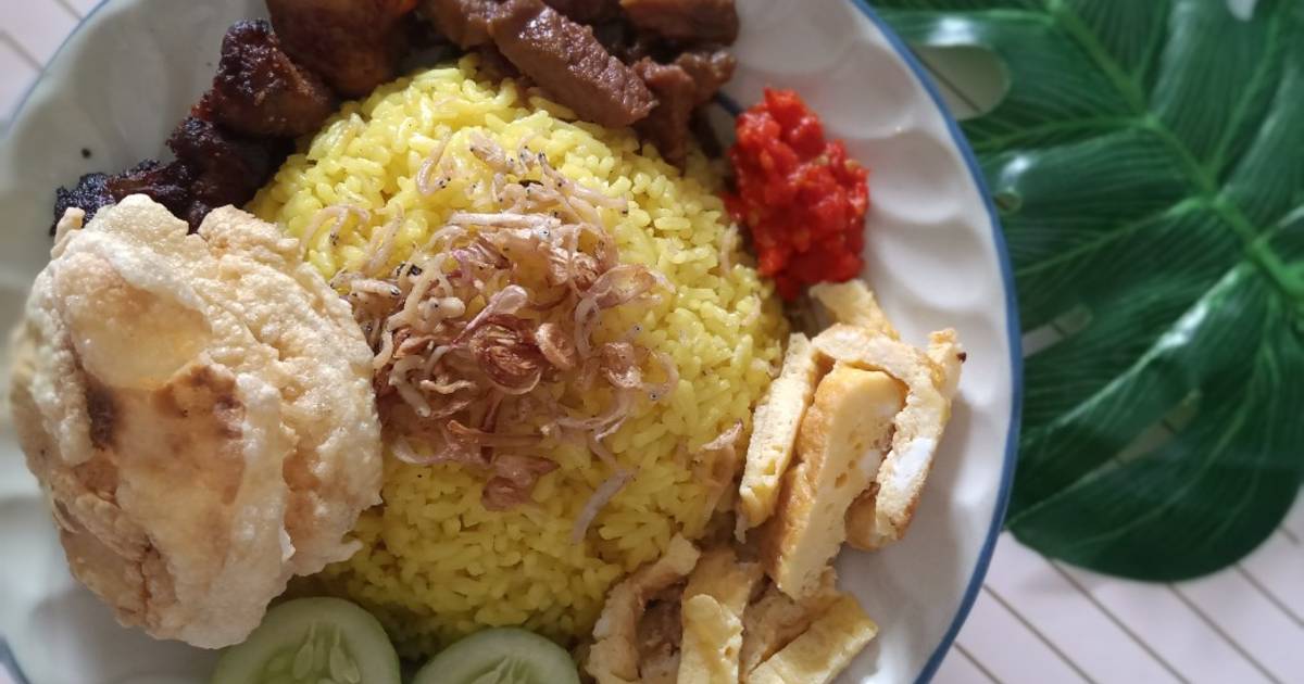 Resep Nasi kuning simple oleh Mom Jess🌺 - Cookpad