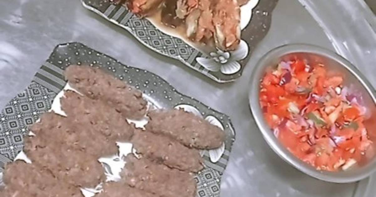 طريقة عمل كفته مشوية مع سلطه والباذنجان المخلل على اصولها بطريقة سهلة وسريعة من Fatma Shokry ...