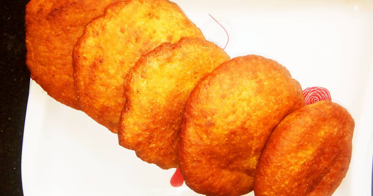 Sweet puri Recipe by Geeta Rani Sharma - Cookpad