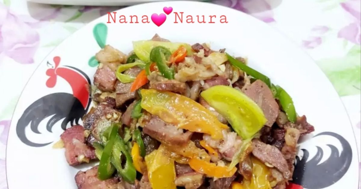 Resep Se'i Sapi Tumis Cabe Ijo oleh Nana Naura - Cookpad