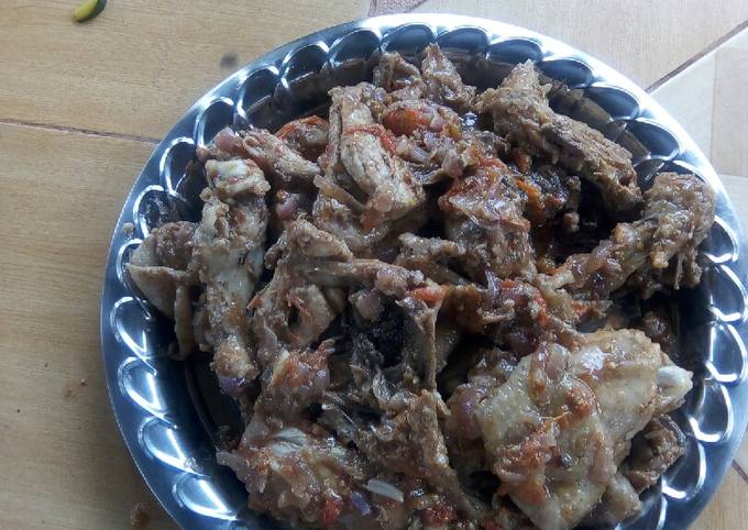 Dry Fried Chicken Recipe by Halima Dee - Cookpad