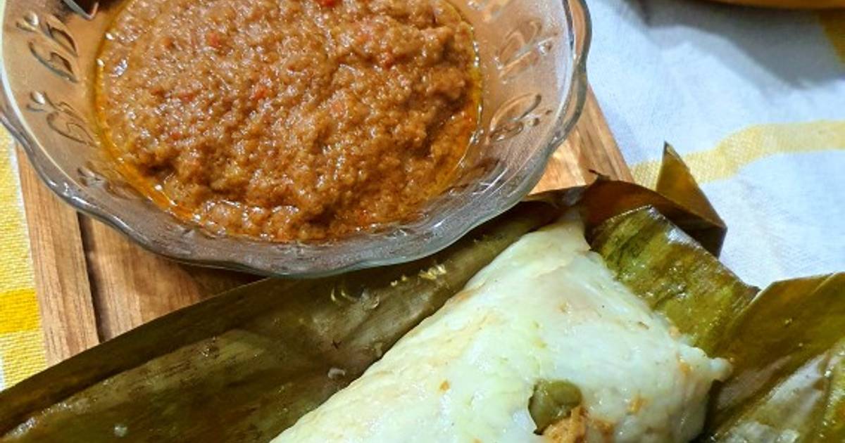 14 resep lontong isi oncom sambel kacang enak dan mudah - Cookpad