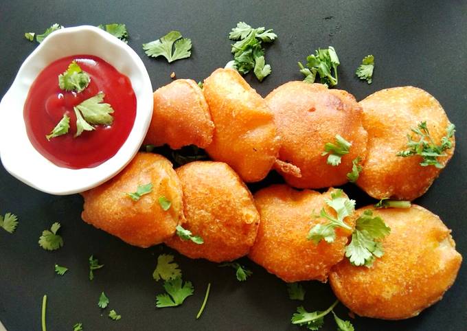 Potato pakoda (Alu pakoda) Recipe by Flora's Kitchen - Cookpad