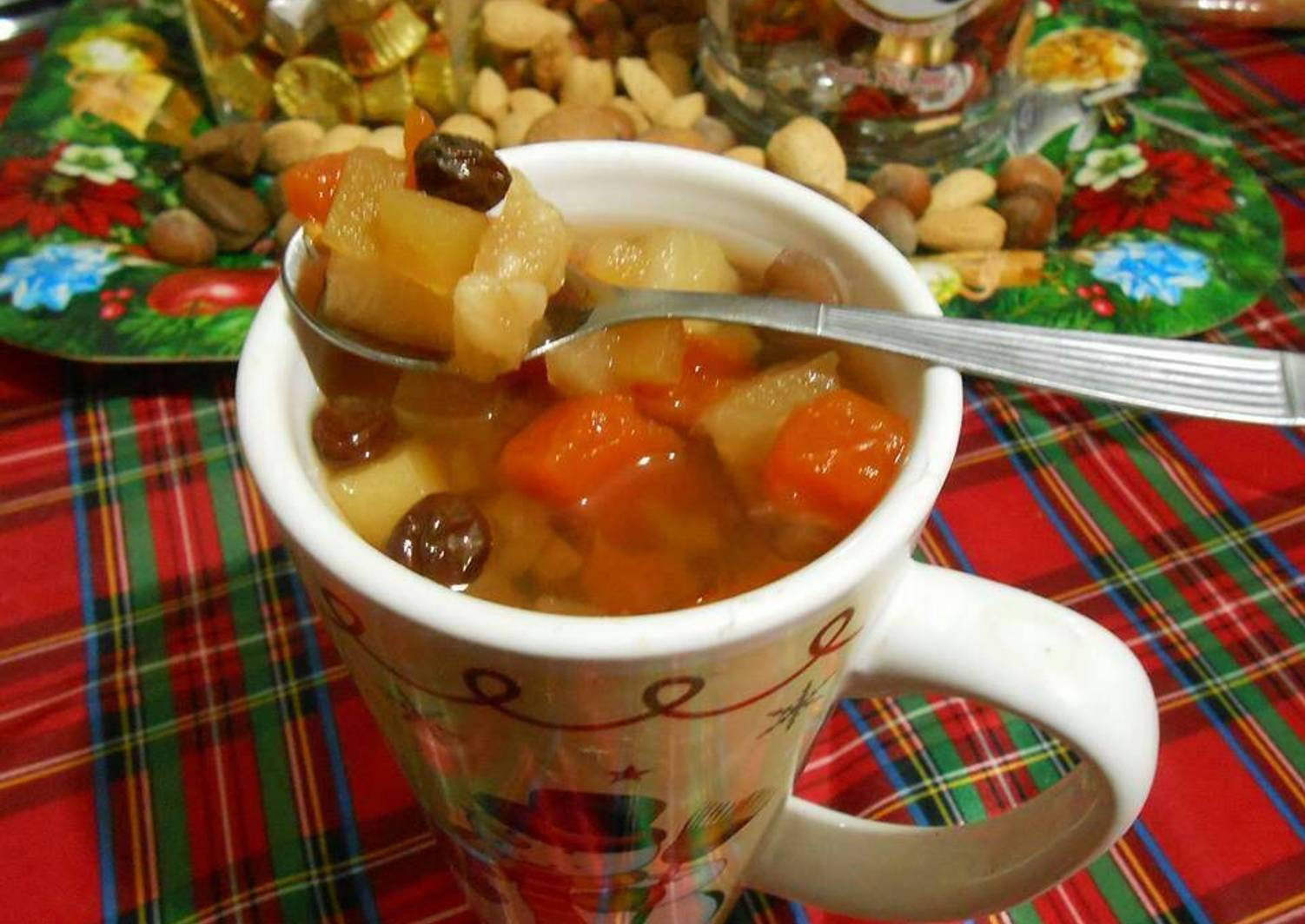 Ponche de frutas navideño Receta de Angelica Lazo - Cookpad