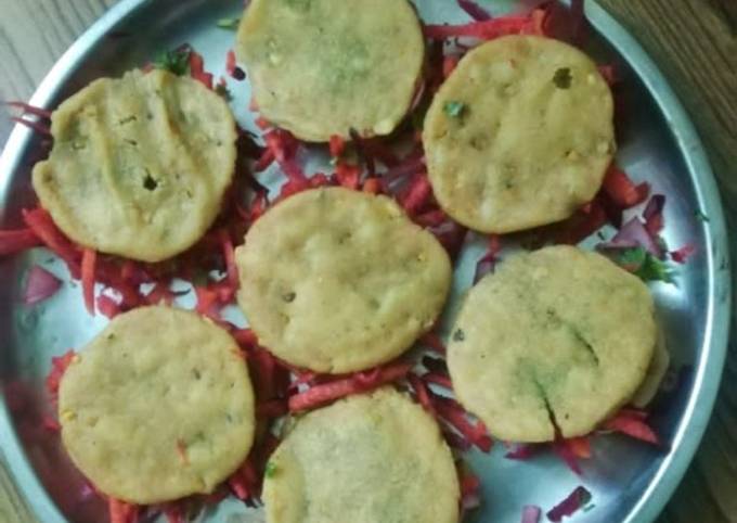 சேலம் தட்டு வடை செட்(salem thattu vadai set recipe in tamil) இவருடைய ...