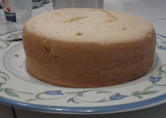 Resep Simple Cheese Sponge Cake oleh Deva Checilia - Cookpad