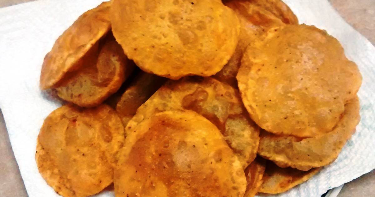 Khari poori Recipe by Shivani Nair - Cookpad