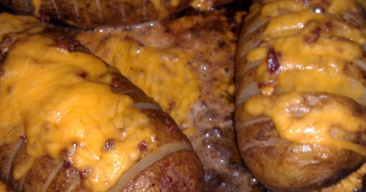 Loaded Fan Baked Potatoes Recipe by Hlavigne23