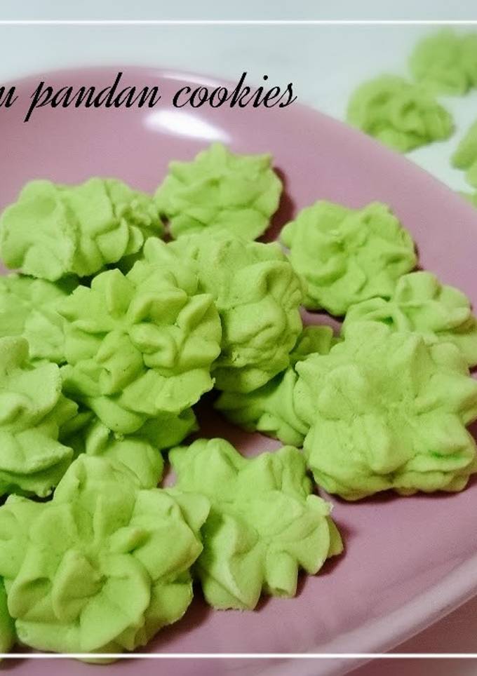 Resep Sagu pandan cookies oleh yNy - Cookpad