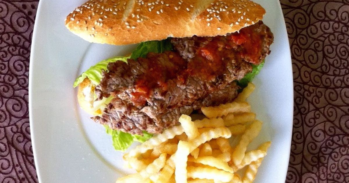 Pepito Con Papas Receta de MELY CATERING- Cookpad