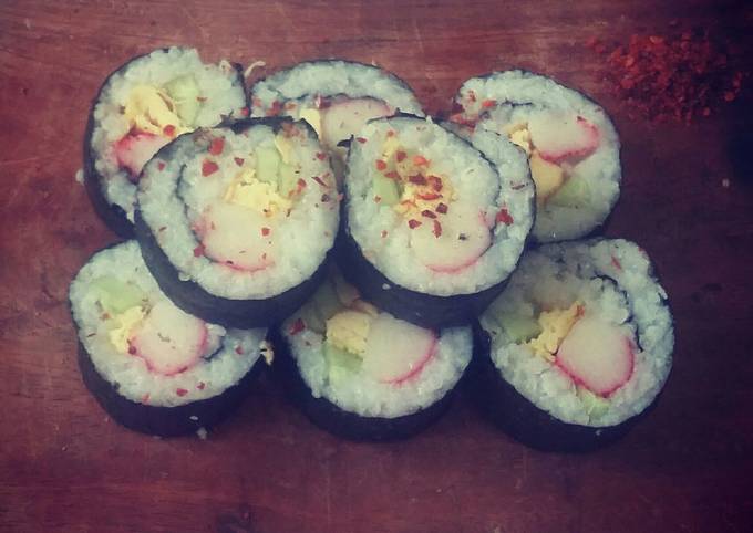 Resep crab stick sushi roll oleh Laras Amyati - Cookpad