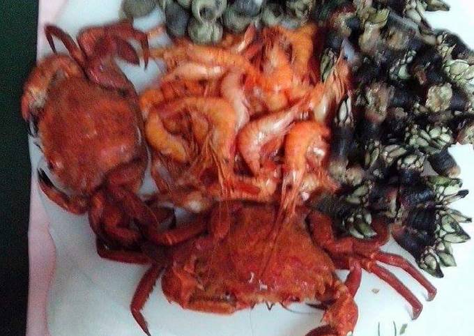 Mariscada de marisco cocido Receta de Mayte Fuentes Garcia- Cookpad