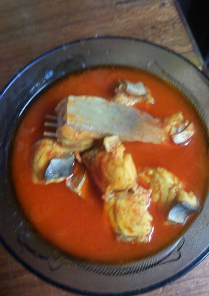 Resep Asam Pedas Ikan Tebirin(ikan sungai) oleh Sannia Tegar - Cookpad