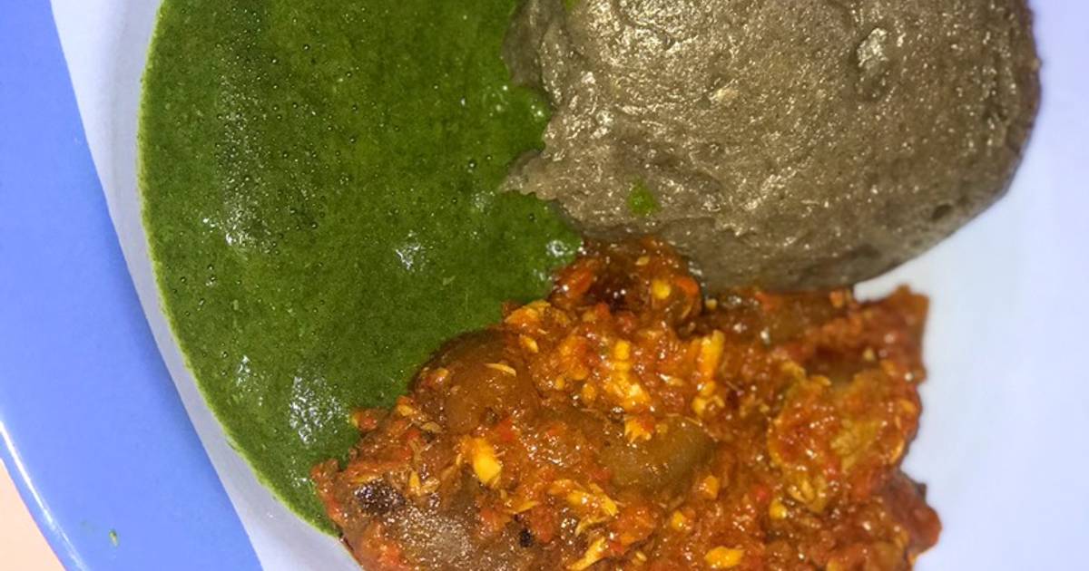 Amala with Ewedu(ayayo) soup Recipe by meenaz_bite - Cookpad
