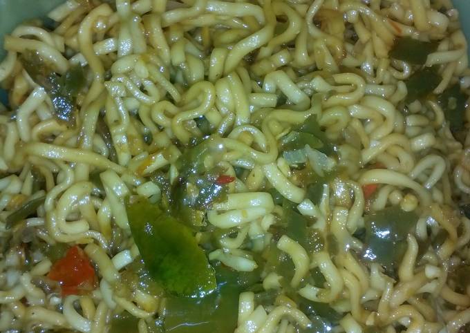 Resep Mie goreng sambel ijo oleh Lala apriani - Cookpad