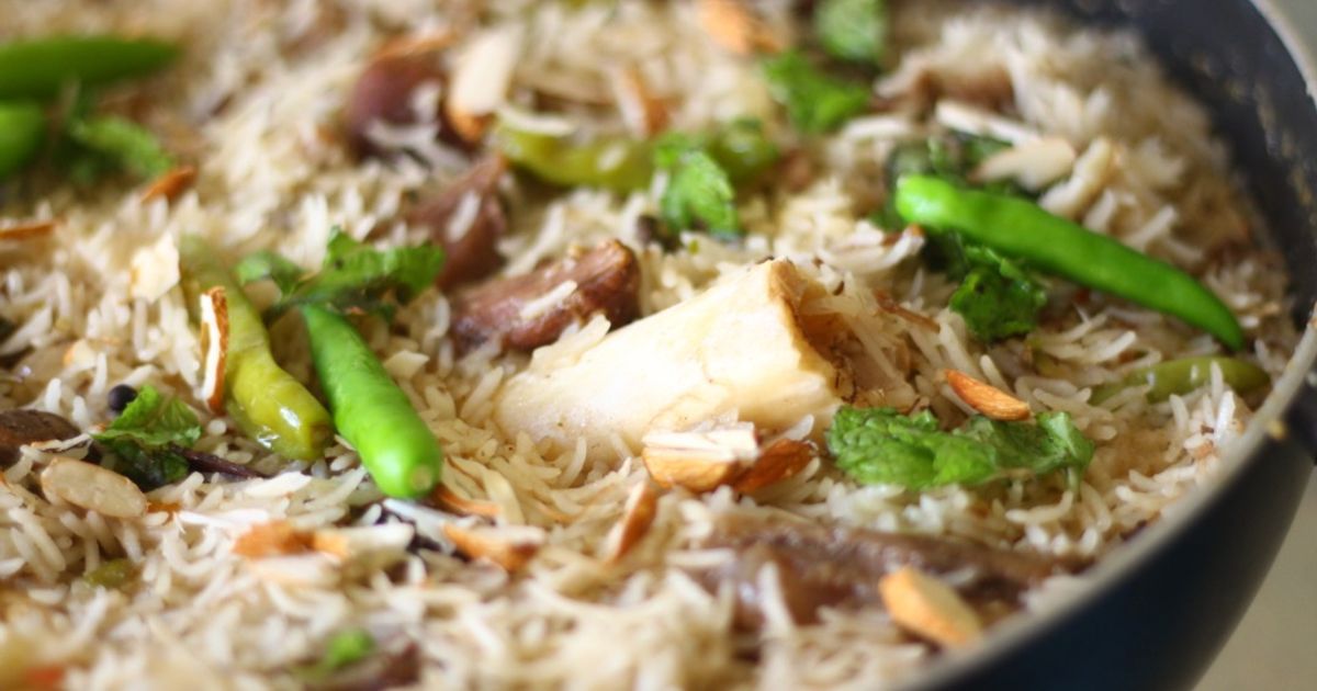 Yakhni Beef Pulau (Bangladesh) Recipe by Lamisha Binte Sina Tasnim