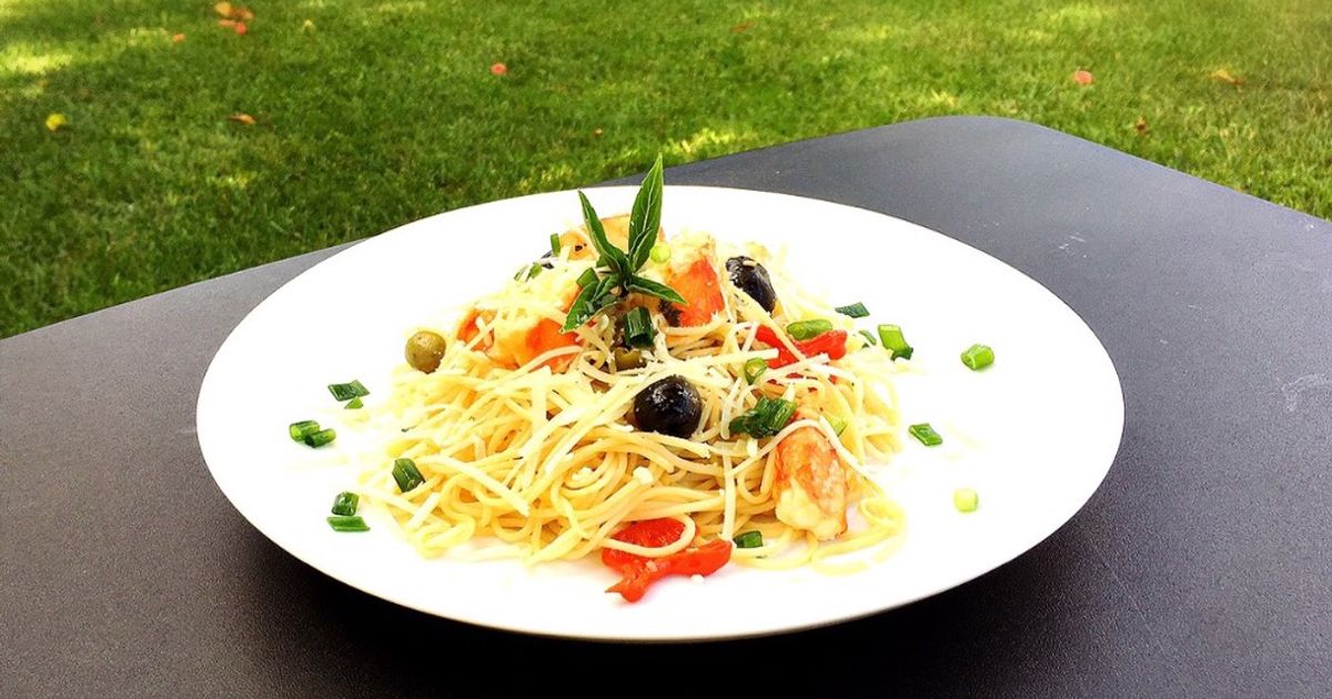 สูตร สปาเกตตี้ปูผัดพริกใบโหระพา โดย Dena C - Cookpad