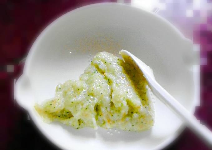 Resep Bubur nasi saring brokoli wortel (mpasi 6bln) oleh Galih - Cookpad