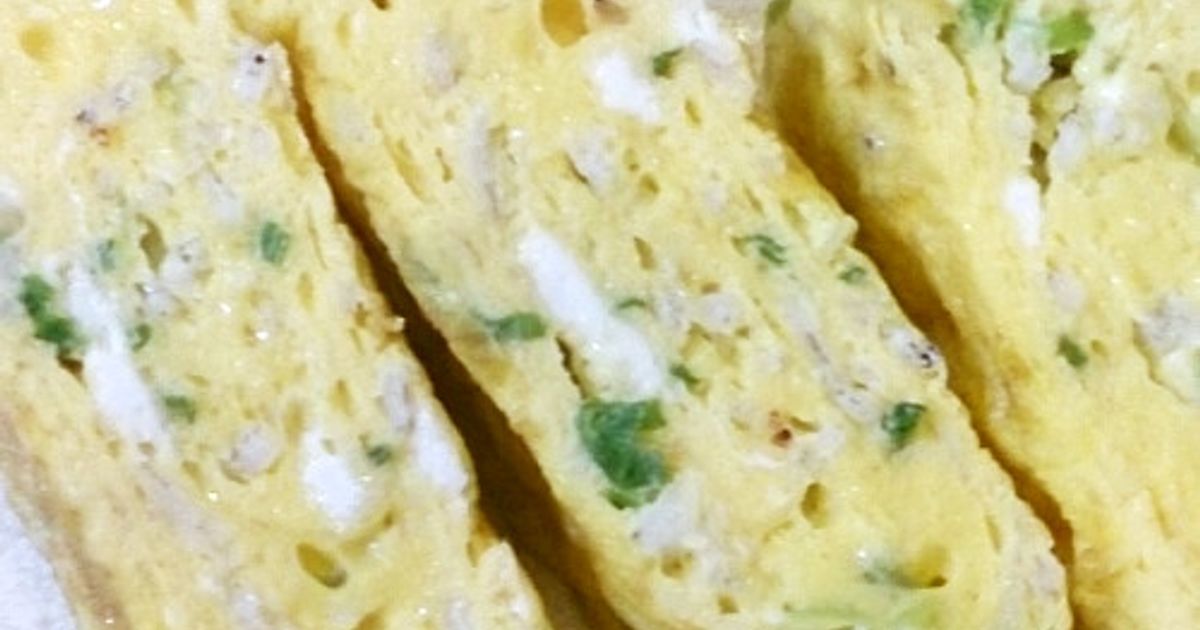 Delicious And Easy! Shirasu And Green Onion Tamagoyaki Recipe by kagety