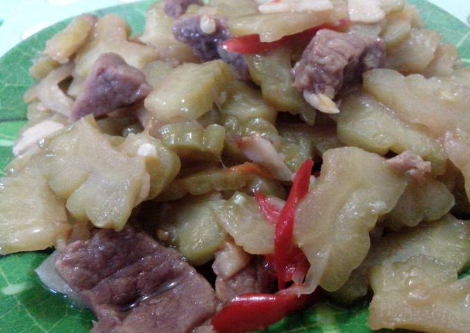 Resep tumis pare oleh Dapur Farra Annafia Aminu - Cookpad
