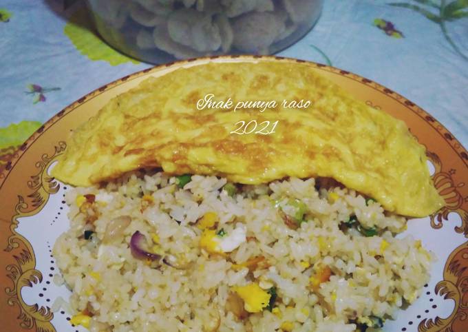 Resep 🍴Nasi Goreng Putih🍴 oleh Oktaviani (Bund@ Keyl@) - Cookpad