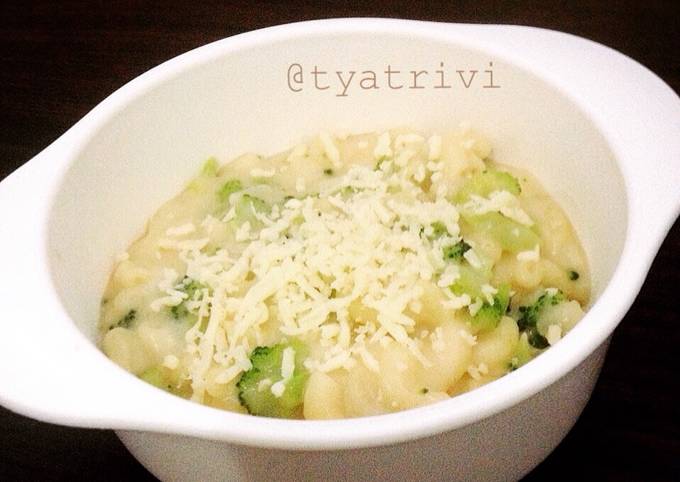 Resep MPASI (10M+) Maccoli Cream Cheese oleh Tya Trivi - Cookpad