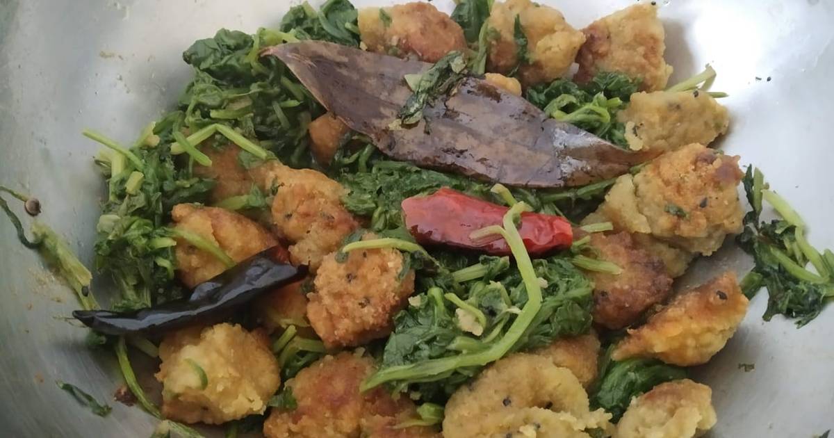Spinach with vada # Monthly Meal Plan. Month of January Recipe by Anu's ...