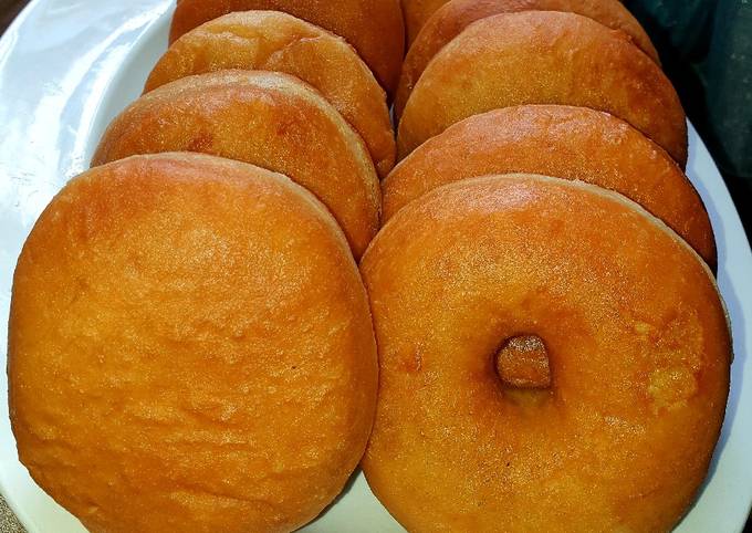 Fluffy doughnuts Recipe by Deejerh's_treats - Cookpad