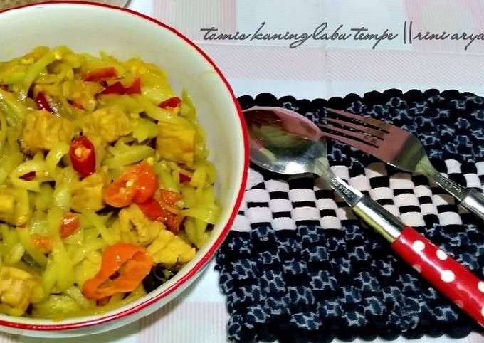 Resep Tumis kuning labu tempe oleh Rini aryanti - Cookpad