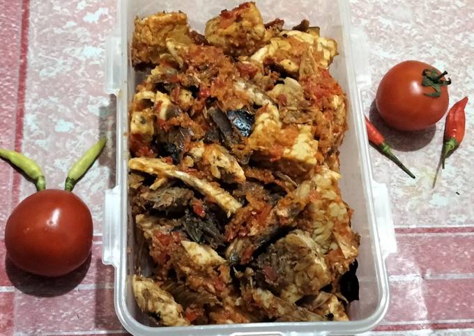 Resep Ikan Pindang Bumbu Sarden Oleh Ayu Oka Ariani Cookpad