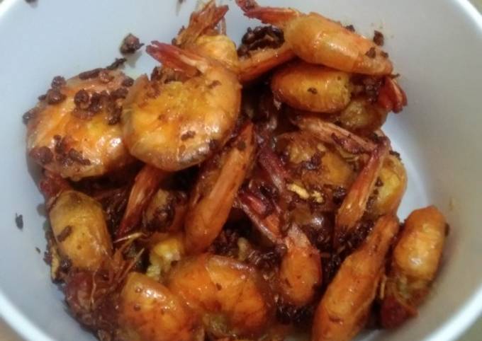 Resep Udang Goreng Sederhana oleh Dapurnya Marine's🍳 - Cookpad