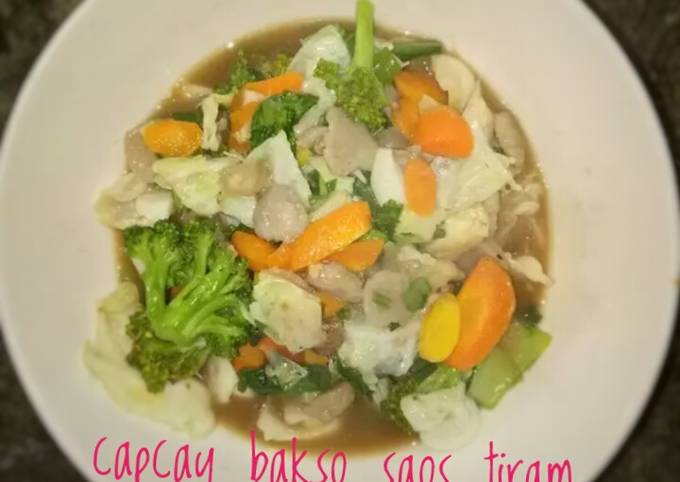 Resep 41.Capcay bakso saos tiram oleh Selvia oktaviani - Cookpad