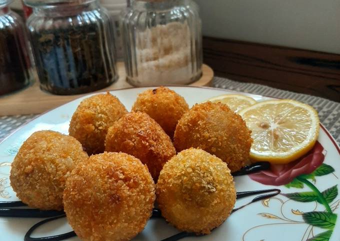 Resep Bola bola ubi praktis oleh Marlina Rahmanto - Cookpad