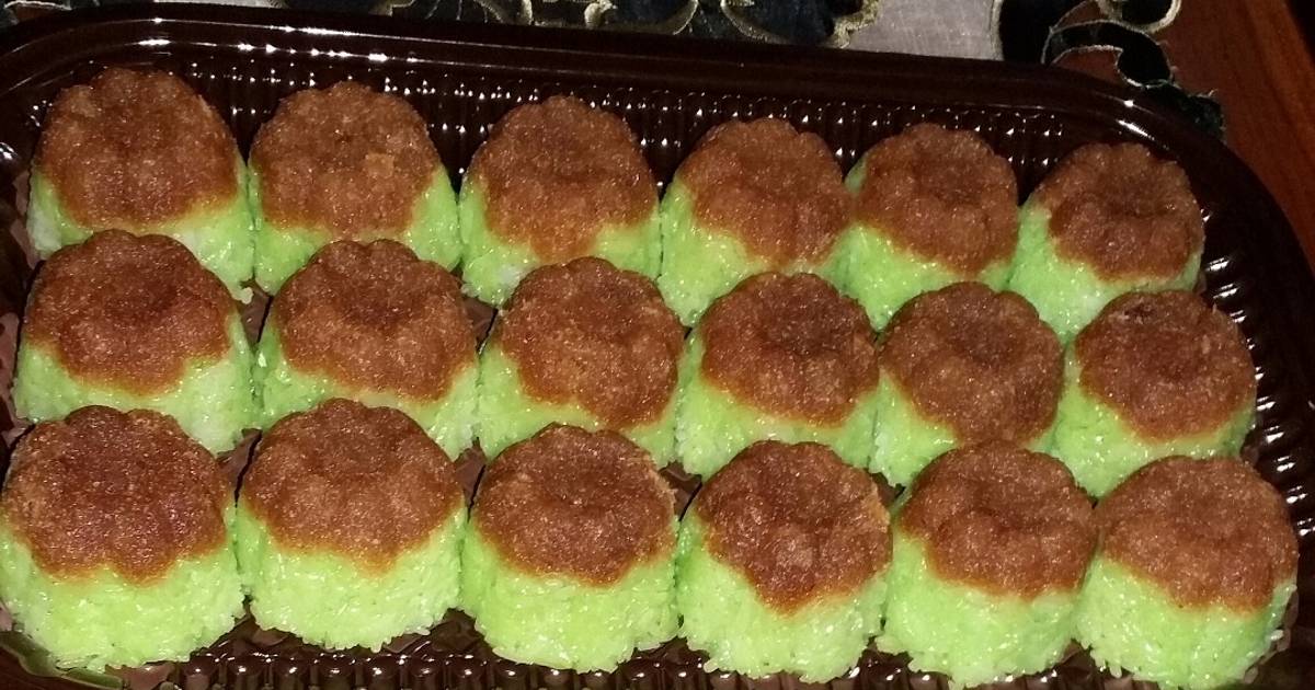 Resep Ketan Ijo Tabur Unti Kelapa oleh erminayu - Cookpad