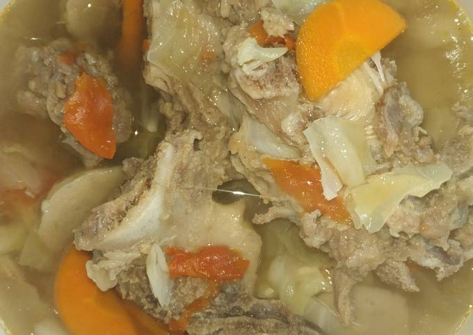 Resep Sup Tulang Sapi oleh Amalia Jeff - Cookpad
