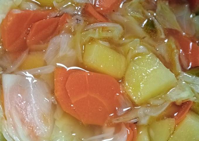 Resep Sayur sup segar oleh Yuuna - Cookpad