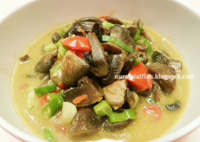 Resep Tongseng Jamur Champignon oleh Nur Aini Alfiah - Cookpad