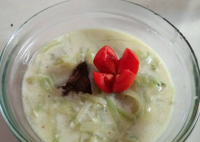 Resep Sayur Labu siam kuah putih oleh Ella jamella - Cookpad