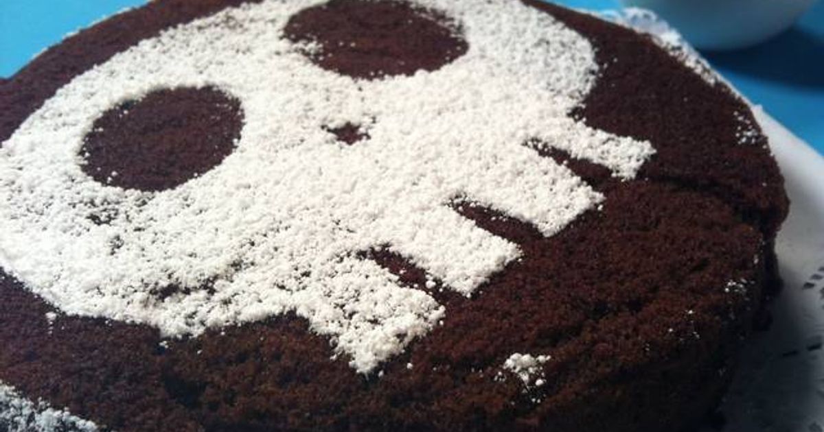 Halloween Skull Chocolate Cake Recipe by cookingwithsmiles - Cookpad